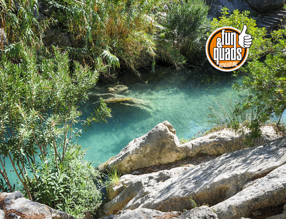 ¿Por qué ver las Fuentes del Algar? - Fun&Quads